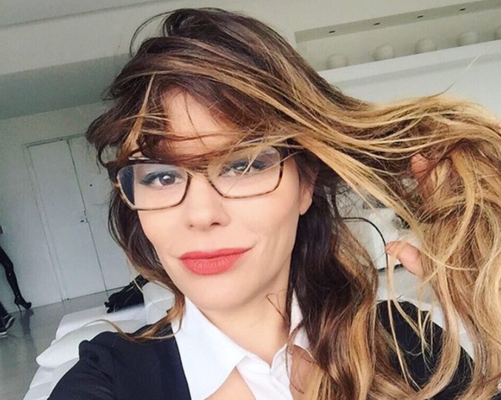 Naike Rivelli oltre ogni limite: tutta nuda insieme al suo nuovo fidanzato