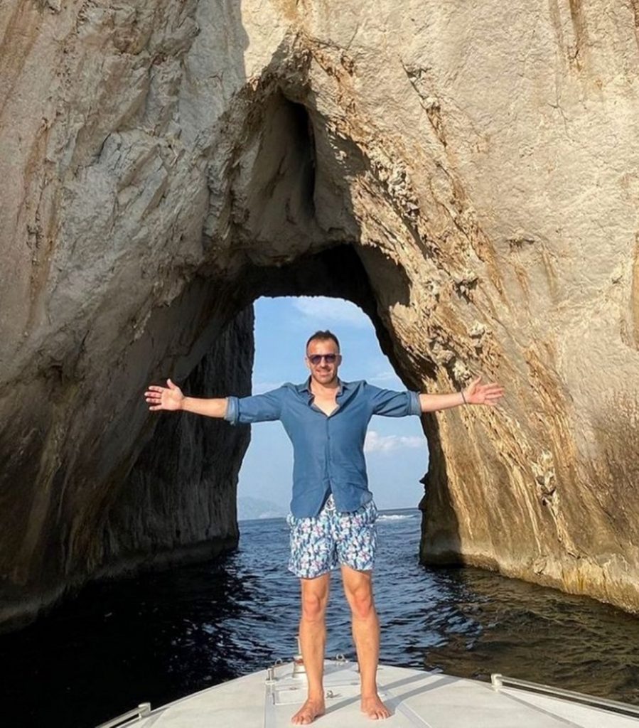 Alessandro Del Piero mostra una foto col figlio Tobias: due gocce d'acqua!