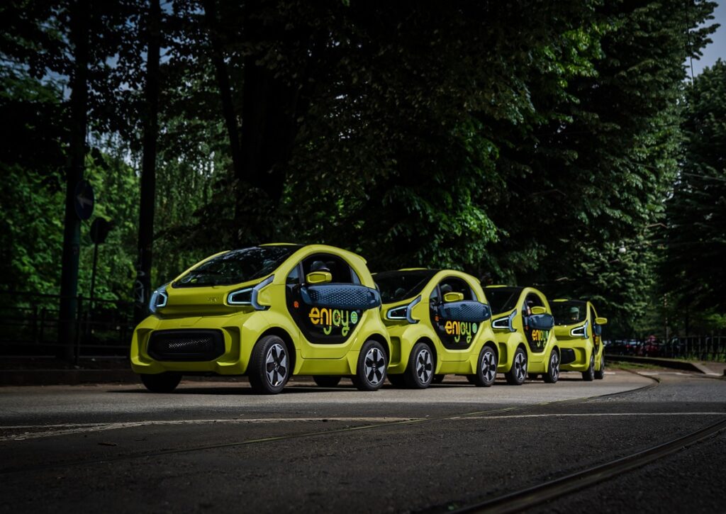 Enjoy car sharing: veloce, comodo, economico. Ed è un must tra i giovani