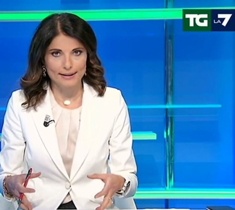 Bianca Caterina Bizzarri, al Tg La7 la gaffe della giornalista