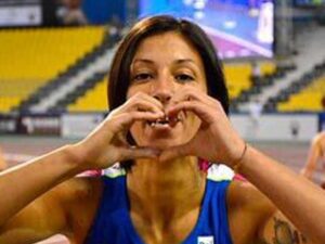 Coming out di Monica Contrafatto in diretta a "Belve"