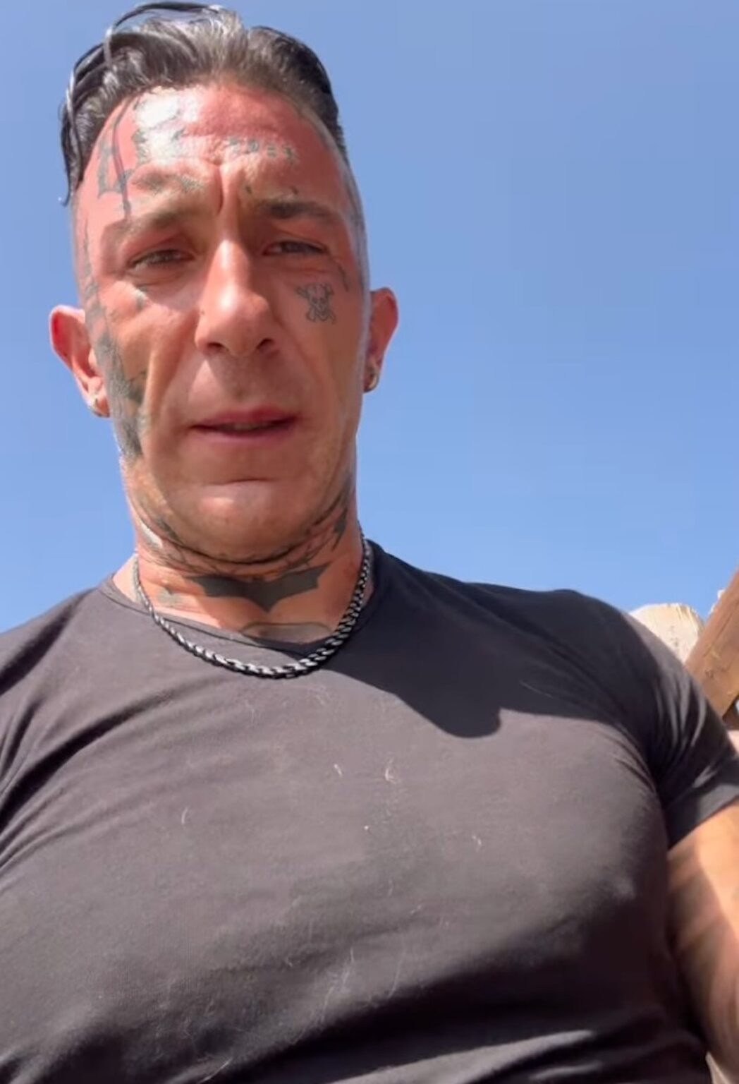 "Guardate cosa ha fatto, non ci si crede". Simone Coccia subito beccato ...