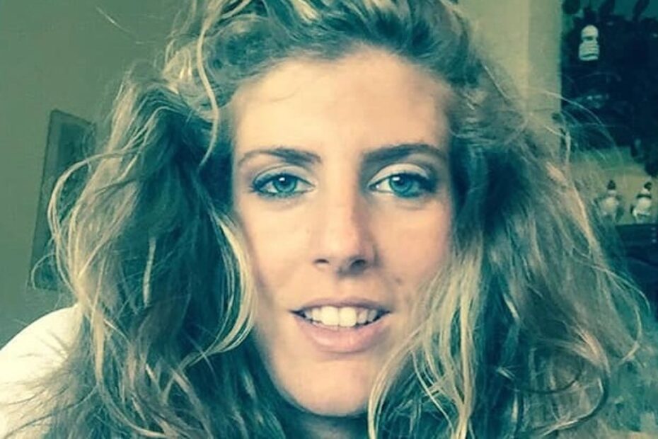 "Il suo sorriso si è spento". Addio mamma Giulia, morta a soli 32 anni ...