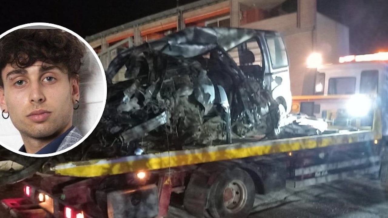 Mattia è morto a 19 anni: l’incidente dopo una serata con gli amici