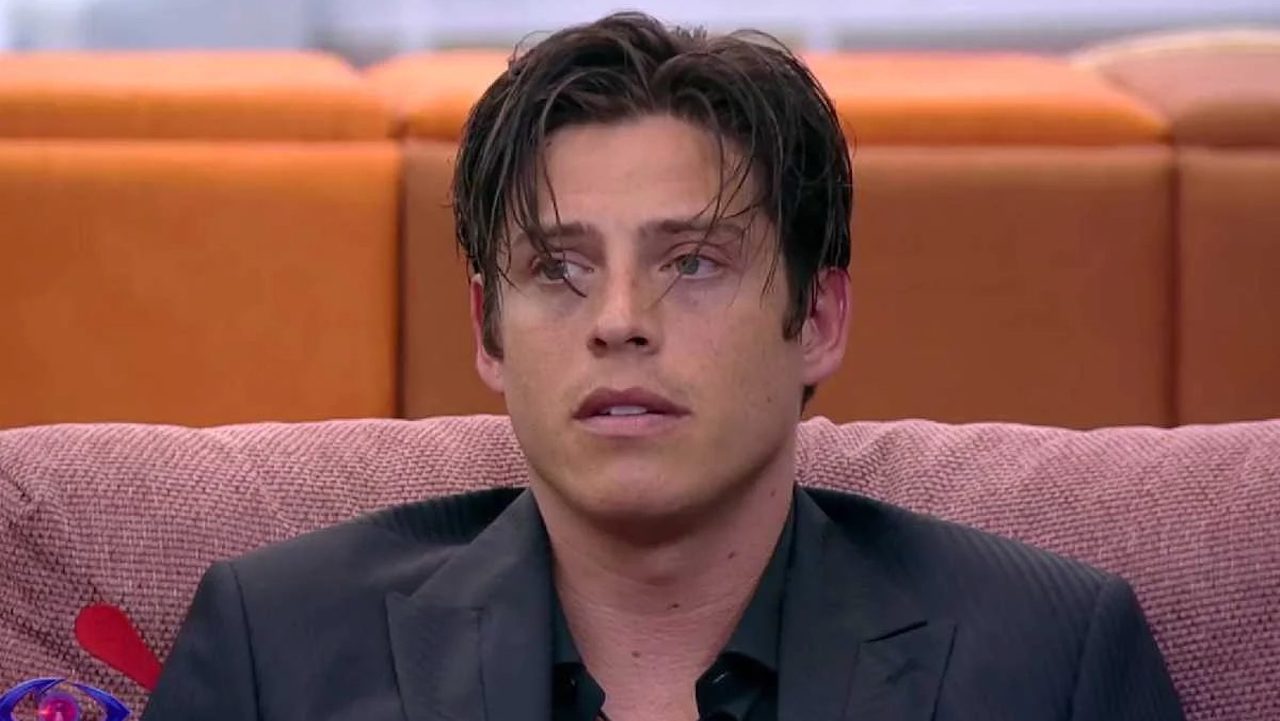 "Ha cambiato i connotati". Alessio Falsone, trasformazione choc dopo il ...