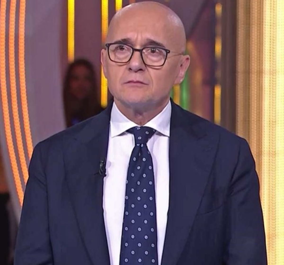 Signorini, dopo il silenzio iniziale arriva la decisione Mediaset ...
