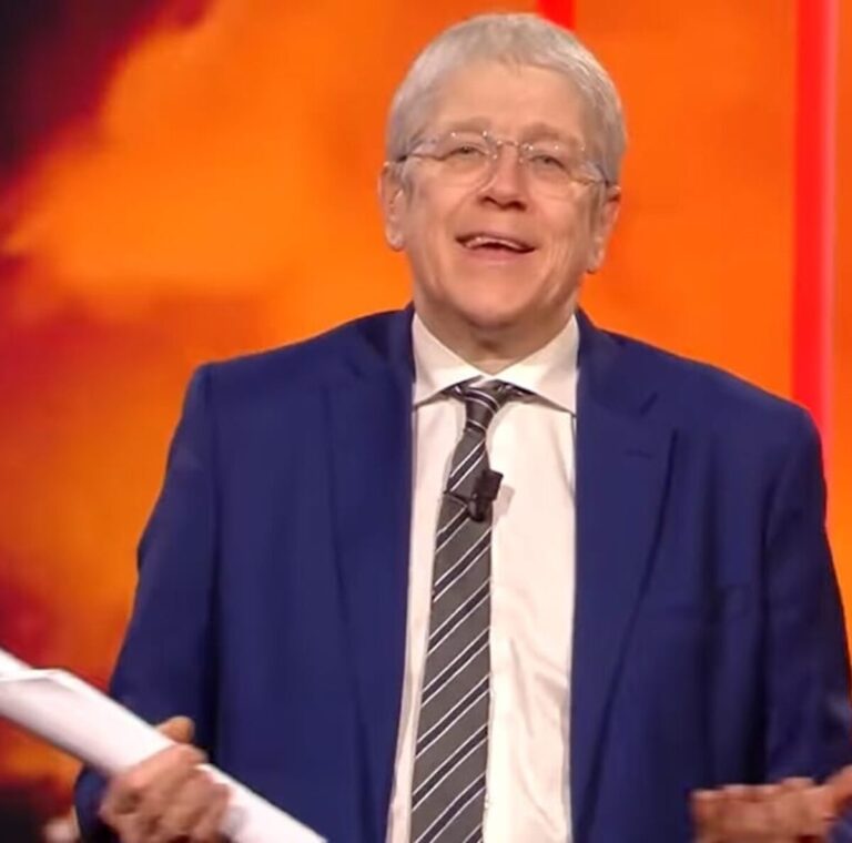 "Lo chiudono". Mario Giordano “fuori da Rete 4”. La versione di ...
